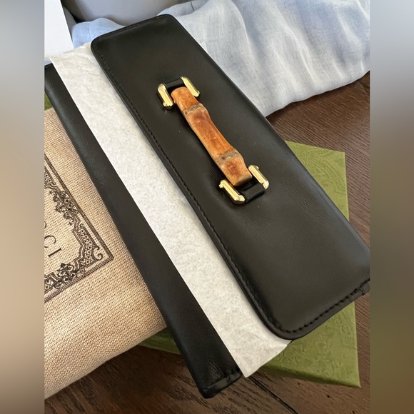 Gucci | Bags | Gucci Vintage Luxury Bamboo Wallet Pristine Condition ...